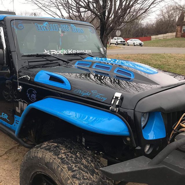 CUSTOM PAINTED AVENGER JEEP HOODS FOR JK, JL & JT – AVW Offroad and ...